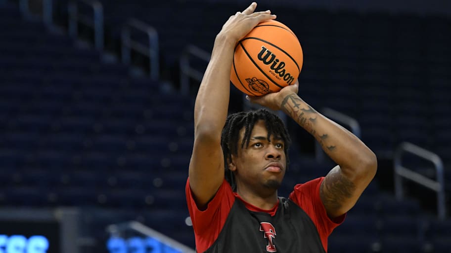 Texas Tech NBA Draft Prospect Elects to Return to School