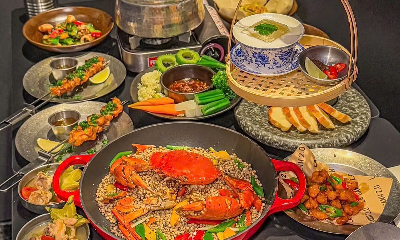 Chinese singer Gong Linna explores Vietnamese cuisine in one of world's ...