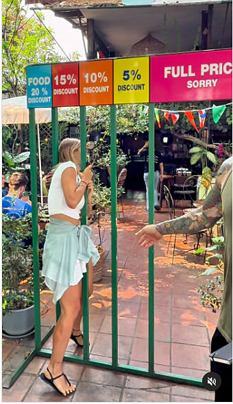 Thai restaurant slammed over controversial 'skinny discount', alleged ...