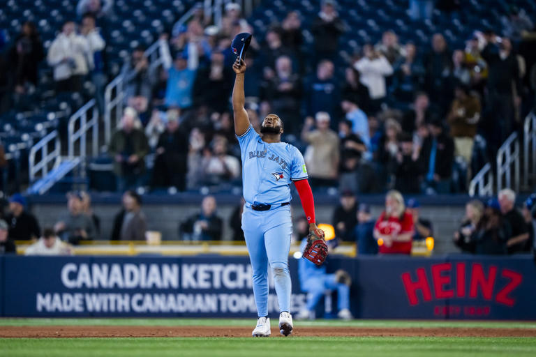 Vladimir Guerrero Jr. and Blue Jays finalize $500 million, 14-year contract for 2026-39