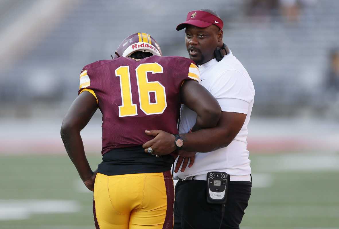 Chicago State makes historic hire with former HBCU coach