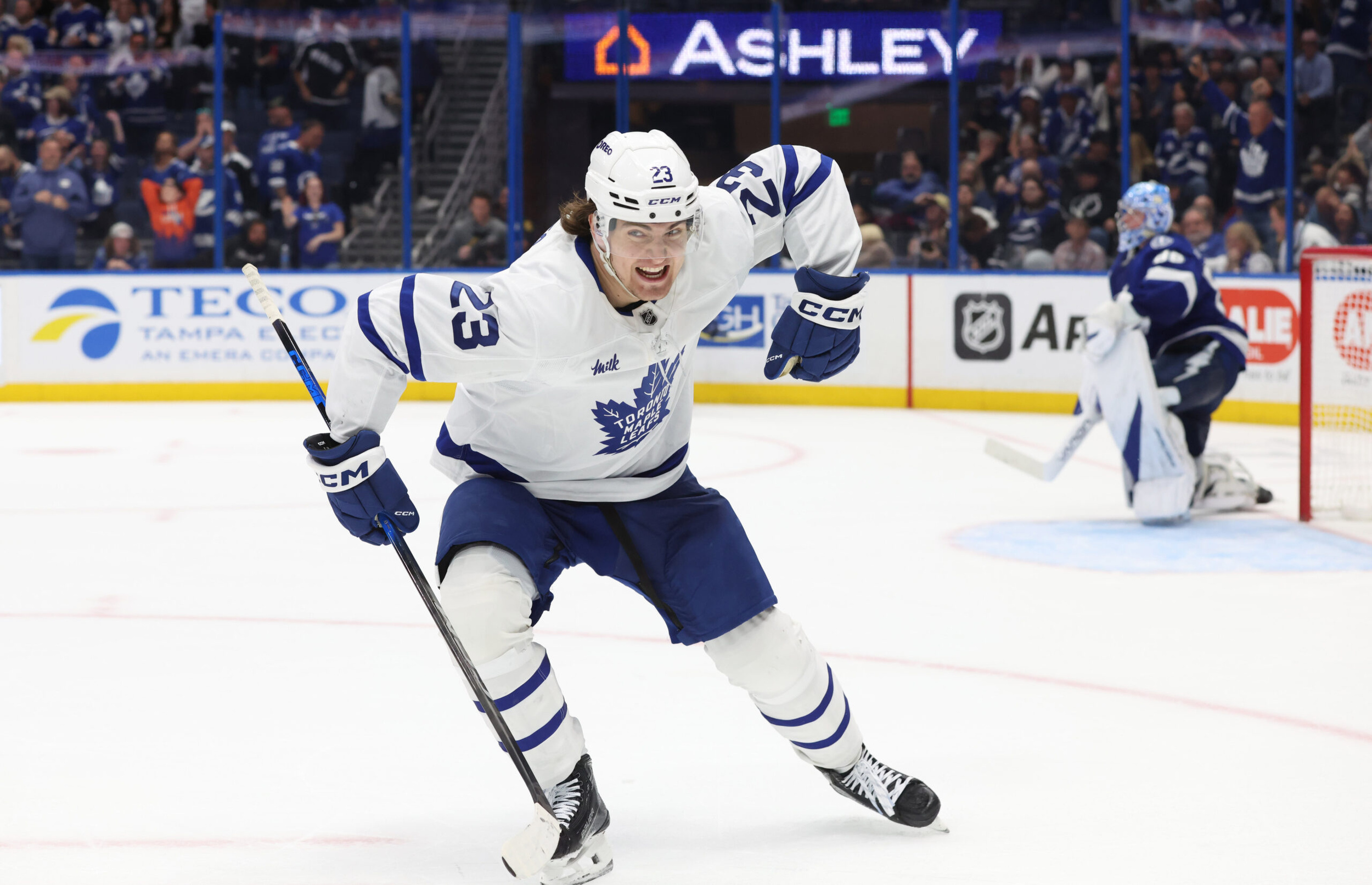 Knee Jerk Reaction: Matthew Knies continues utter domination of ...