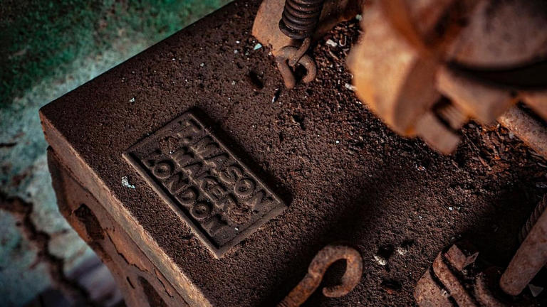 Exhibition in Kolkata is the first ever display of the Father of ...