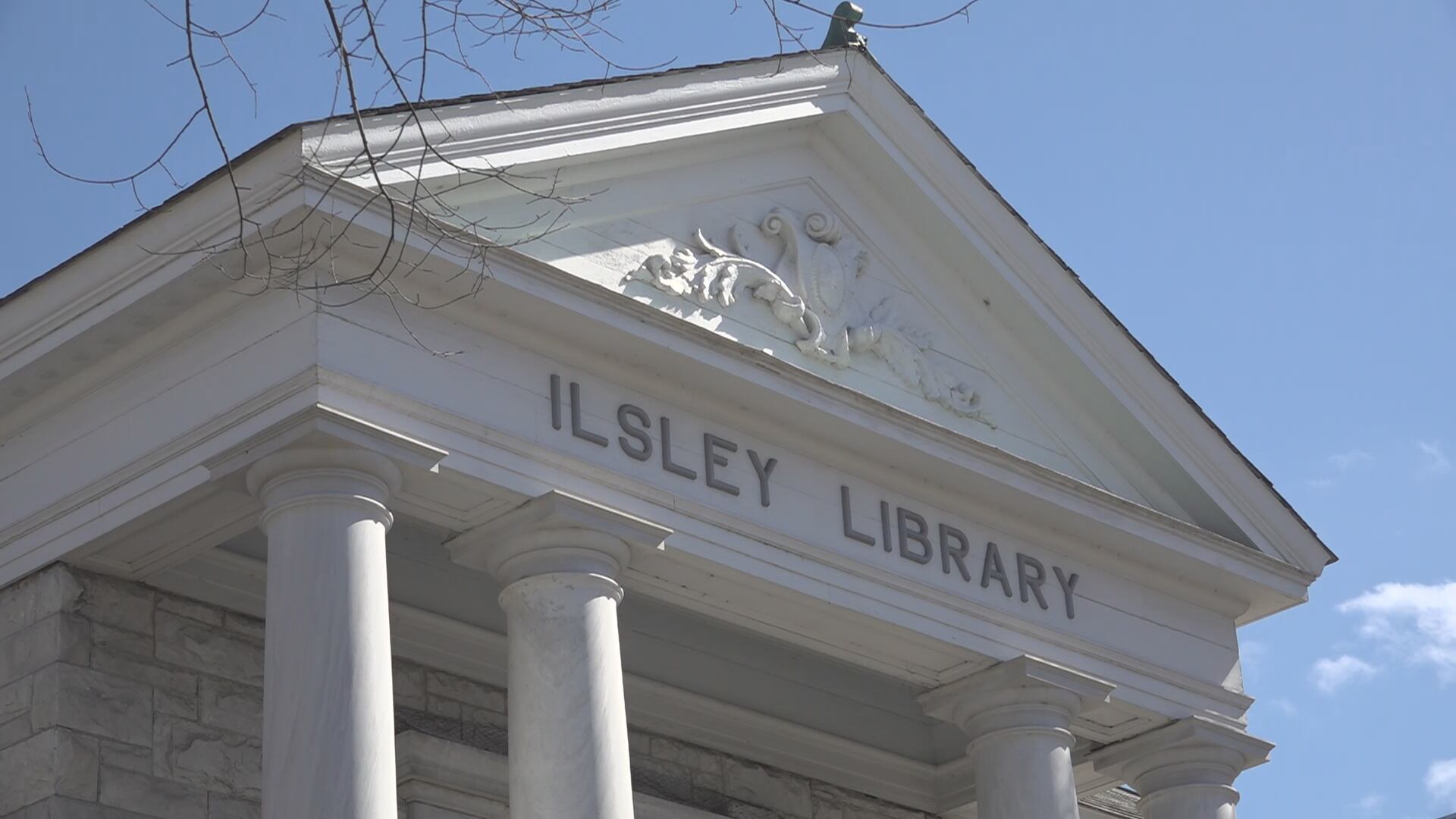 Ilsley Public Library temporarily relocates for building renovation ...