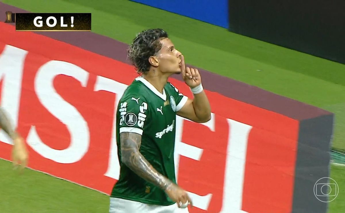 El gol con el que Richard Ríos mandó a callar a la hinchada de Palmeiras