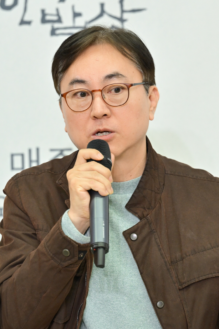 Korean Table Lim Ki-soon PD's new presenter Choi Soo-jong? a popular ...