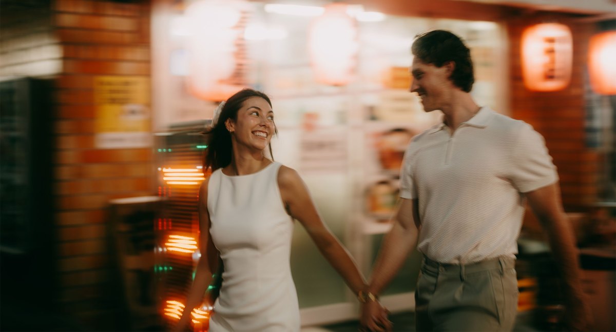 25 Good Bumble Bios to Try Out, According to a Relationship Expert