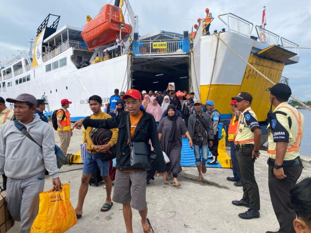 Ternyata Lima Ribuan Pemudik Belum Kembali ke Sampit
