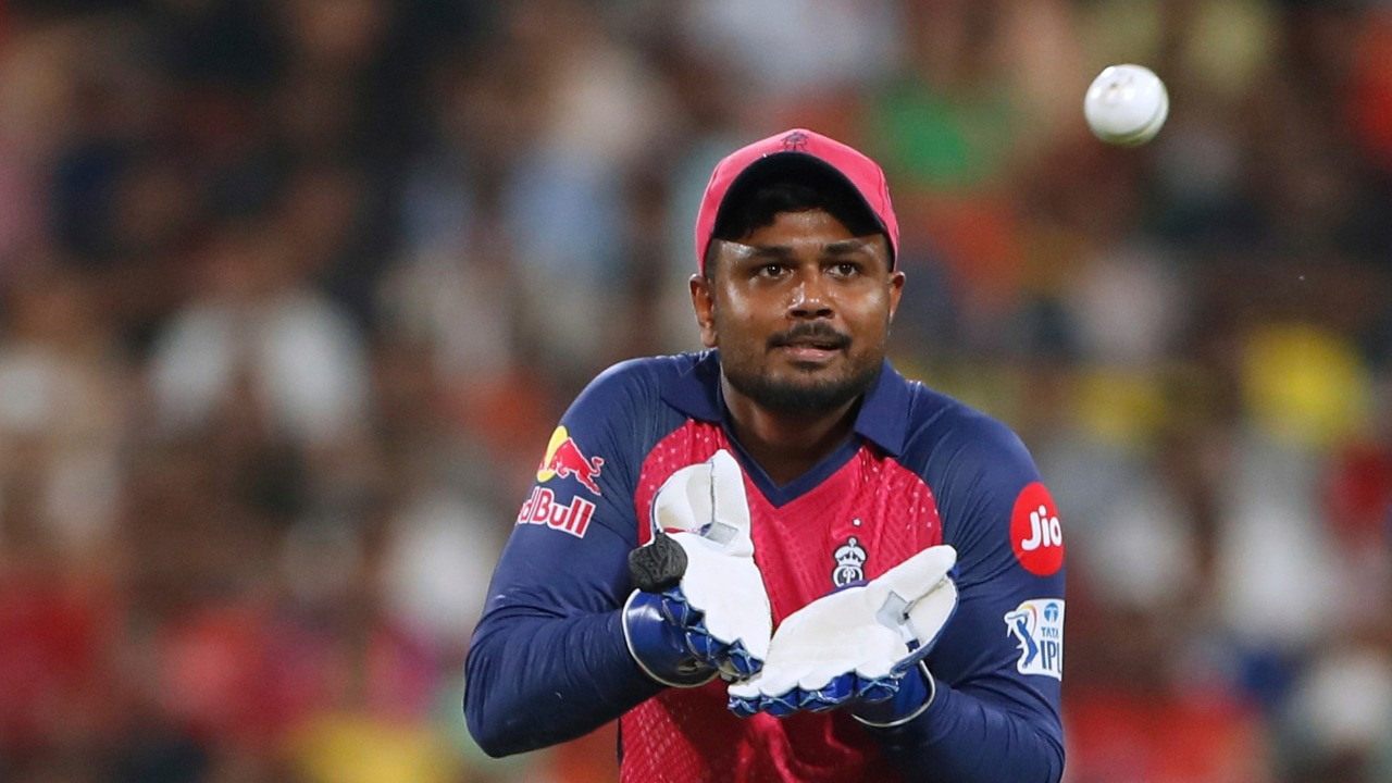 GT vs RR: Sanju Samson fined for slow over rate, joins penalised ... GT vs RR: Sanju Samson fined for slow over rate, joins penalised ...