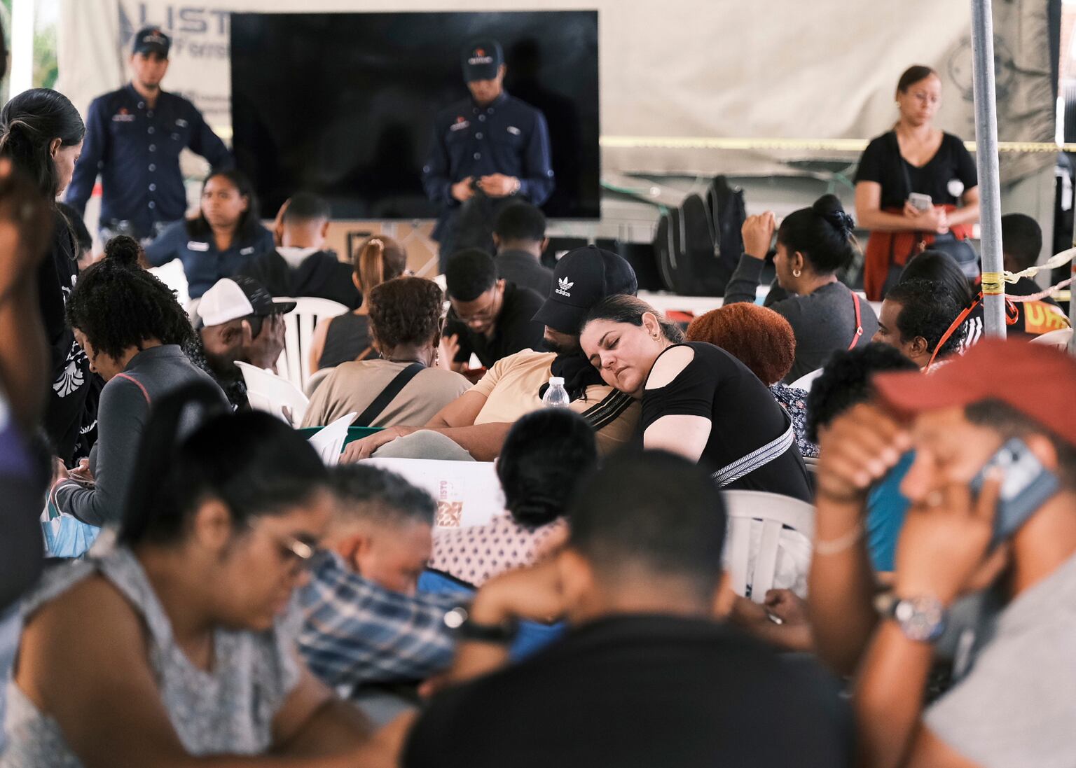Death toll in Dominican club roof collapse hits at least 184