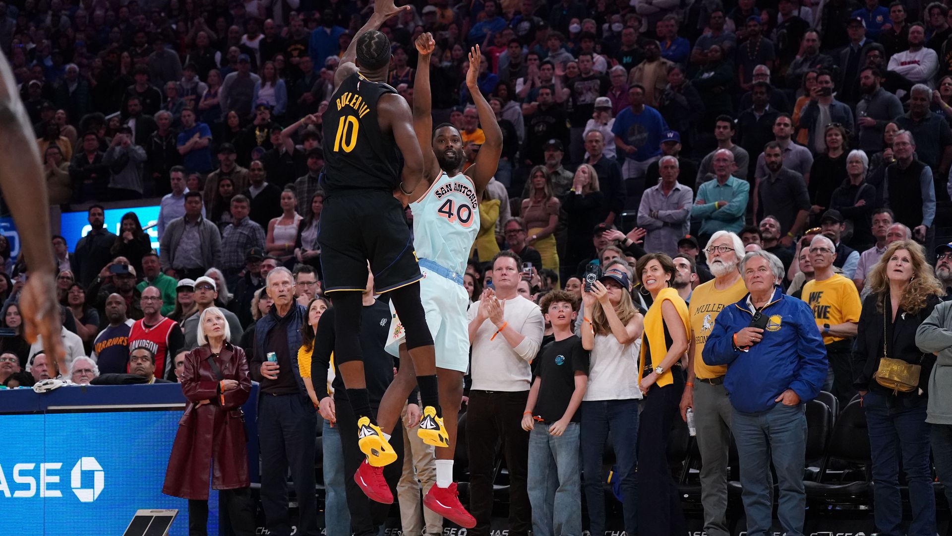 Harrison Barnes’ buzzer-beating three caps off a wild 114-111 win in ...