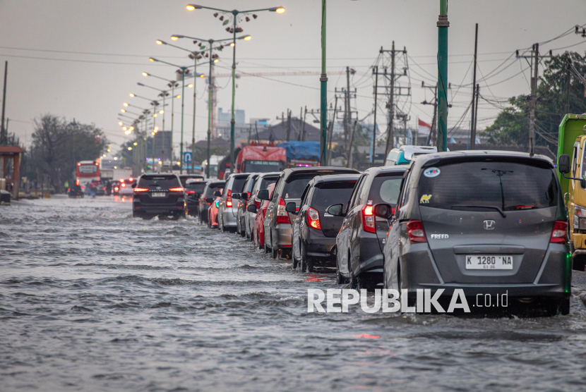 Banjir Masih Berpotensi Terjadi Selama Peralihan Musim Bulan Ini ...