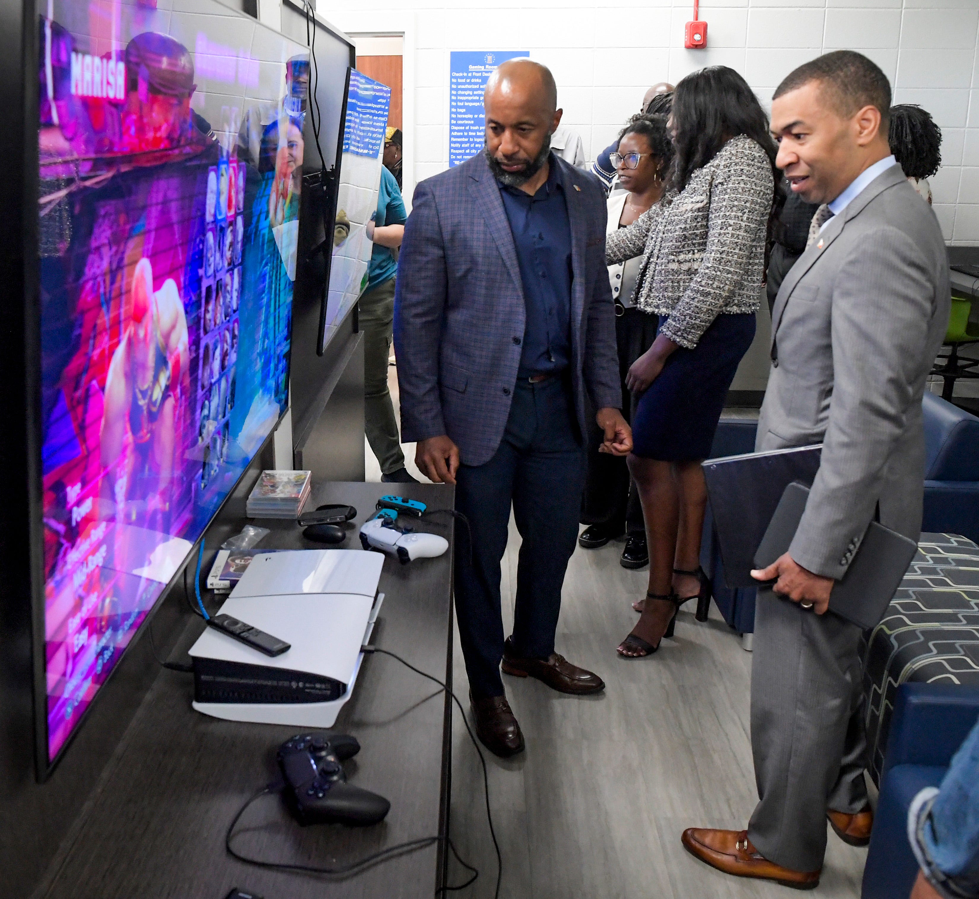 Chisholm Community Center reopens after months of renovations