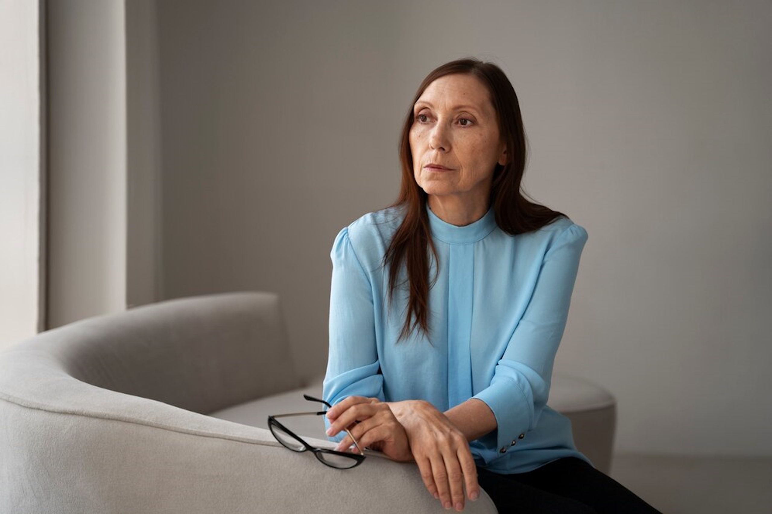 Στα 54 της χρόνια υπέστη έμφραγμα μετά από 1 ασυνήθιστο σύμπτωμα – «Μην ...