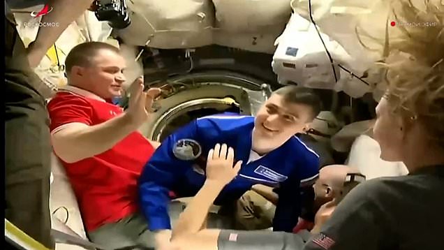 Deserter Ukrainian pilot escapes jail by hiding on Russian spaceship