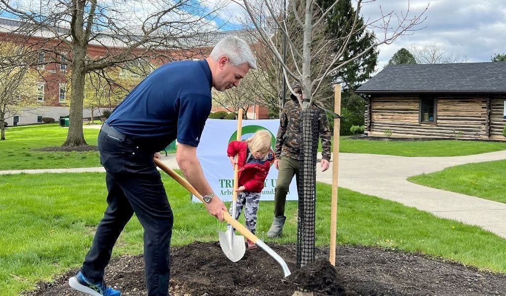 When is Earth Day? What to know about the holiday, its origin and how ...