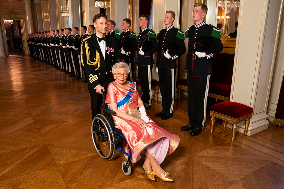 Nye bildet av Prinsesse Astrid får stor oppmerksomhet