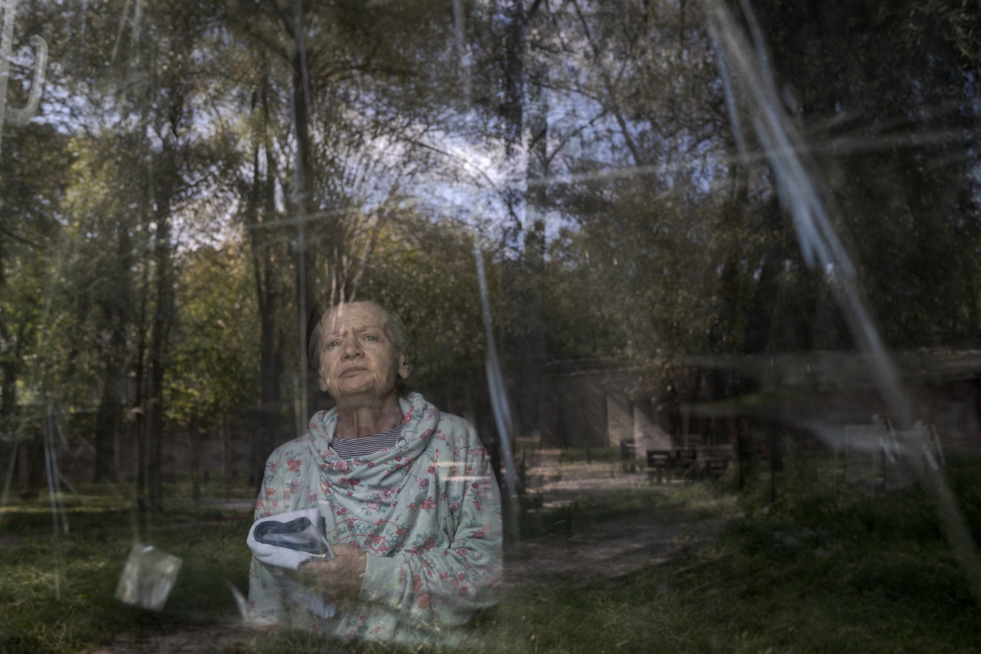 Understanding Why Dementia Affects Women More Than Men 9481