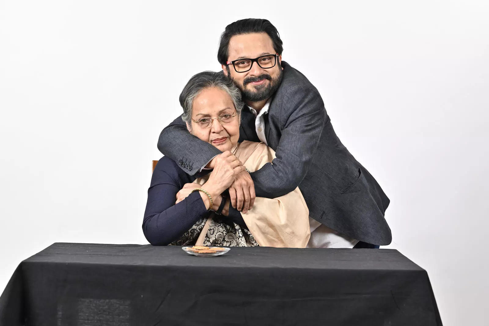 An unforgettable moment of patriotism at Goa airport: Raakhee Gulzar’s ...