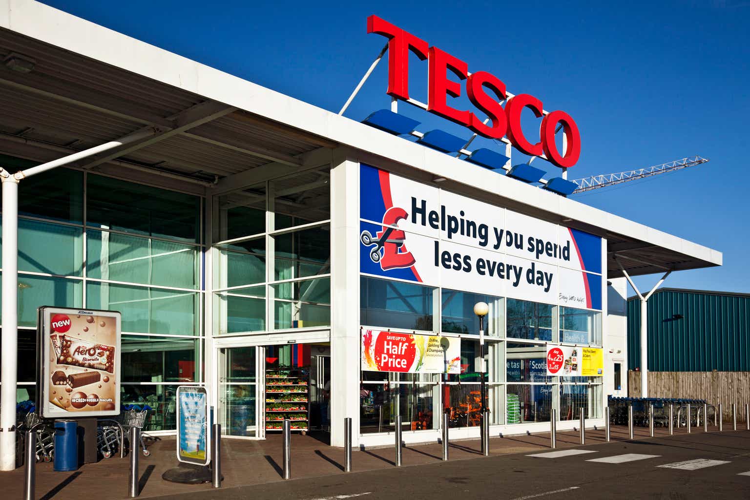 Tesco sees lower profit this year amid rising competition in UK market