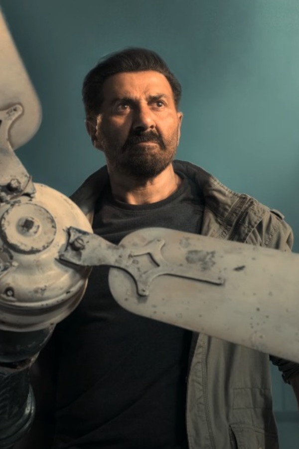 Jaat Review: Sunny Deol’s Mass Rampage Is Highly Predictable & Unbearable