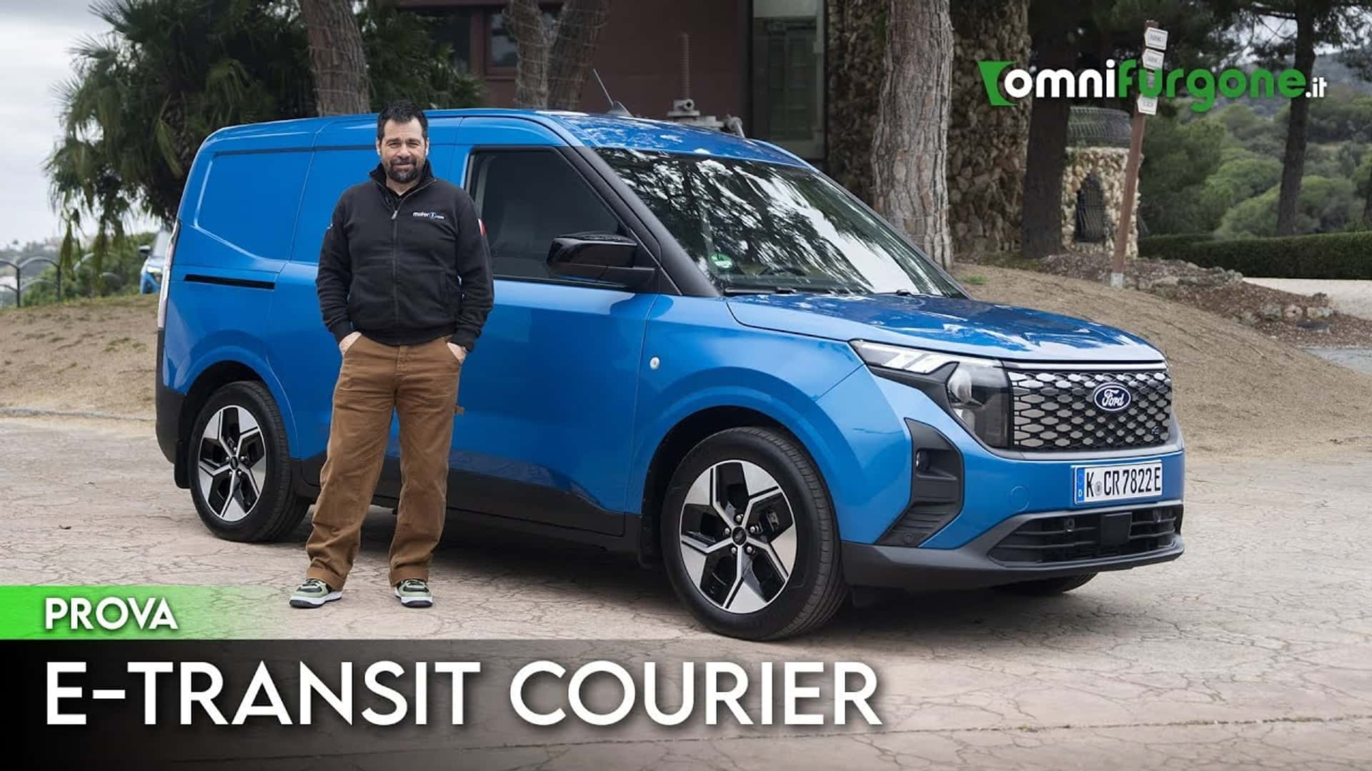 Ford E-Transit Courier, piccole dimensioni per grandi prestazioni