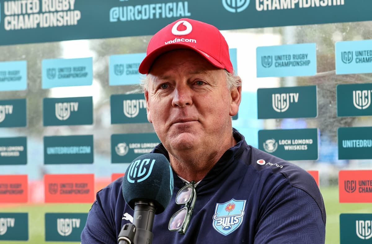 White versus Everitt: Battle of two former coaching colleagues