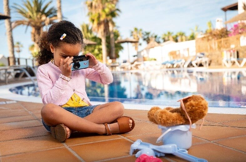 Say Cheese! TUI Survey Says Printed Photos Have More Impact Than Digital