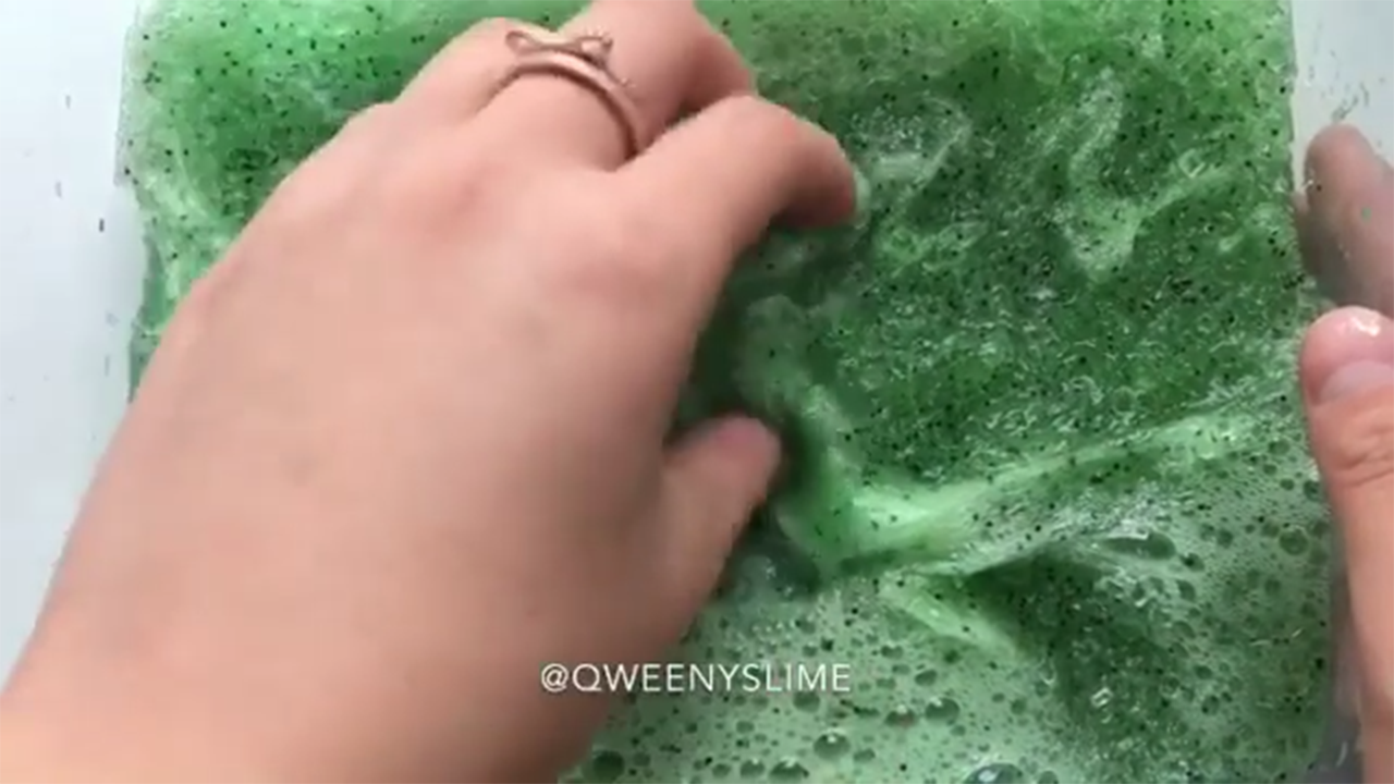 Satisfying Squishing The Green Crunchy Slime
