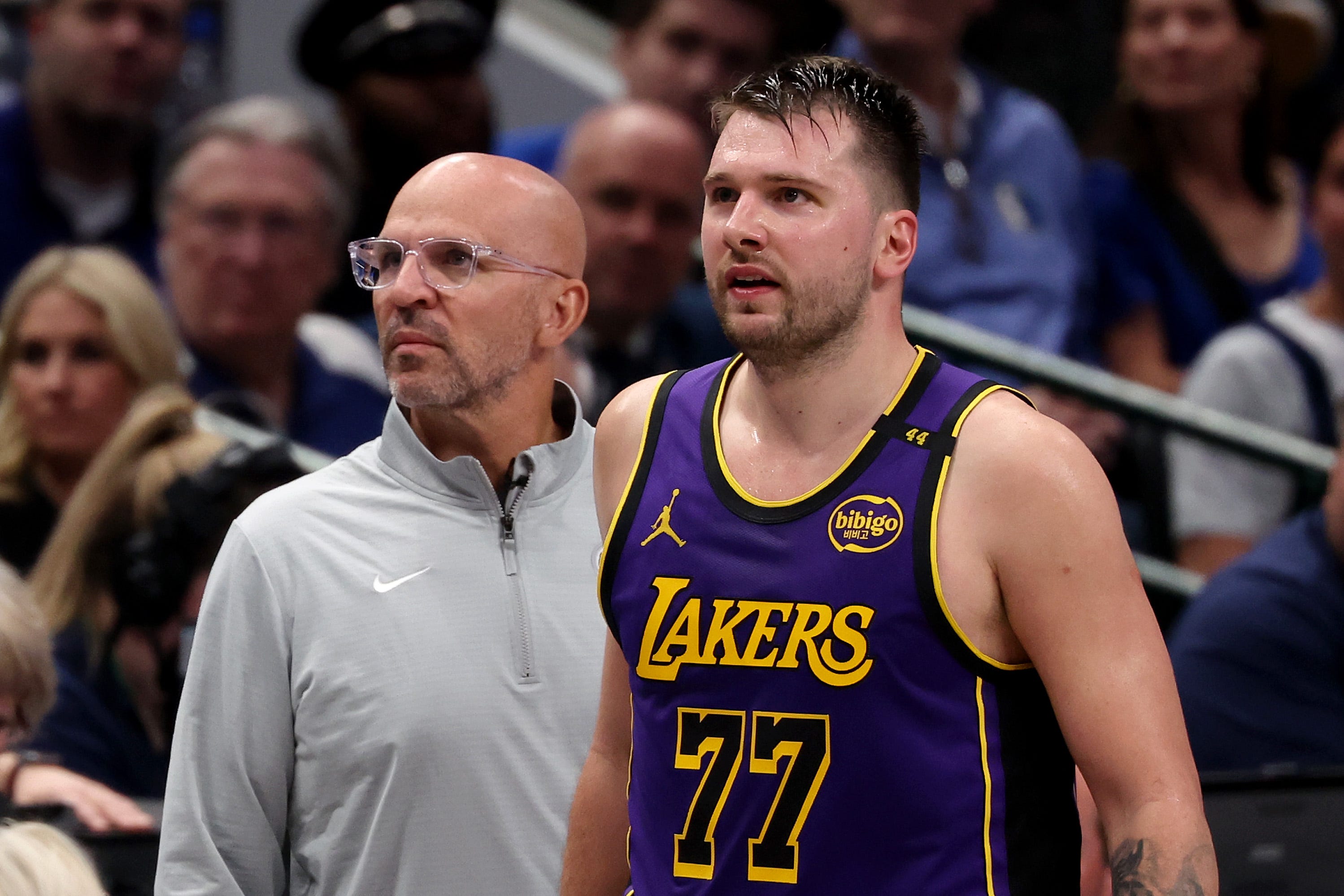Luka Doncic's emotional return to Dallas ends in Lakers victory