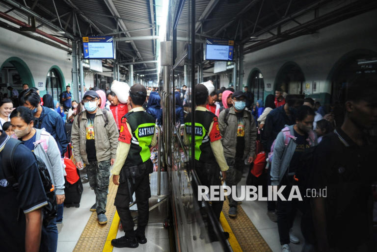 Ini Stasiun yang Jadi Primadona Pemudik pada Lebaran 2025 Menurut KAI