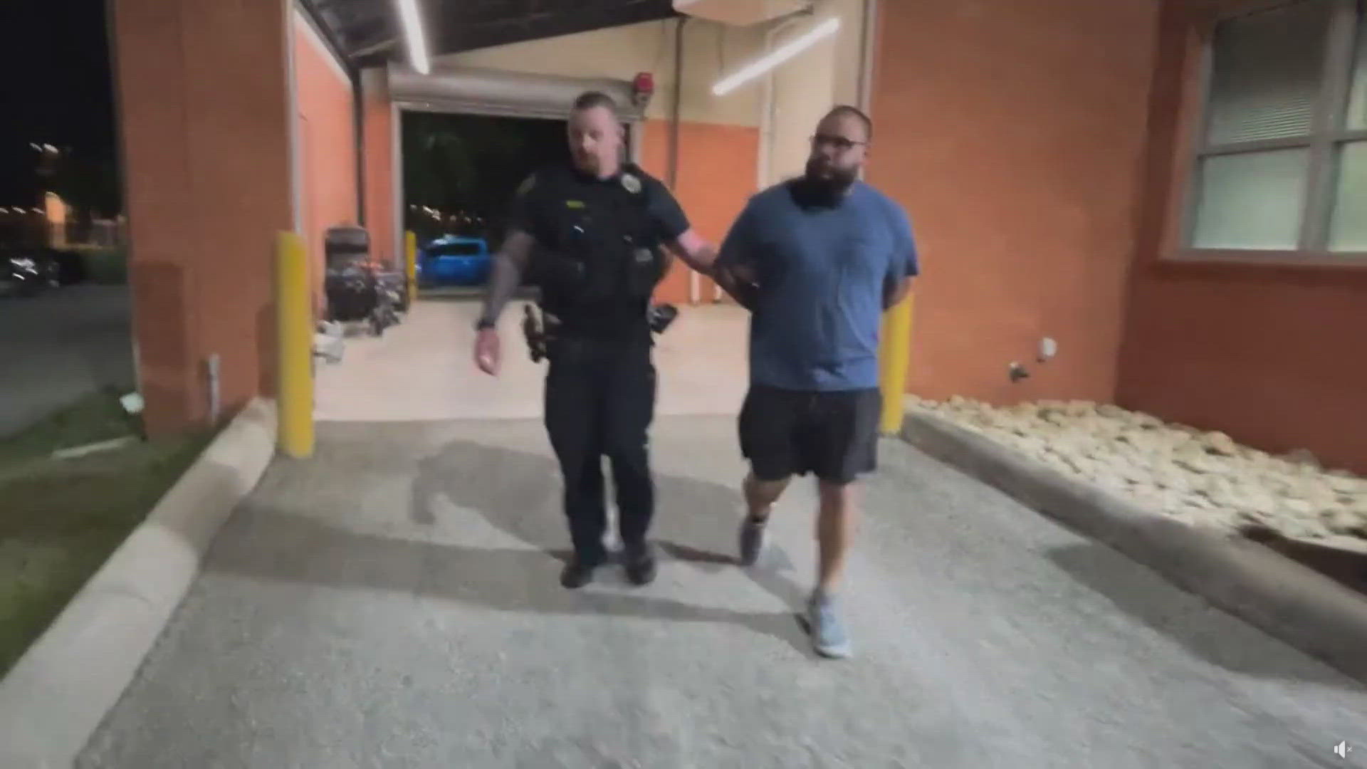 Live Oak PD arrests man for alleged child sexual assault