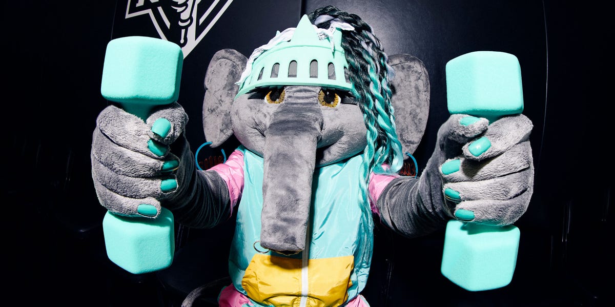 The Most Iconic Mascot In Sports Unveils A Brand-New Look For The WNBA ...