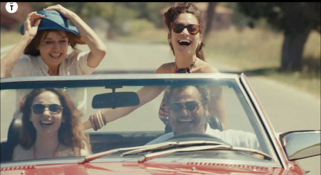 Martone in concorso a Cannes con "Fuori", attesi Tom Cruise e De Niro