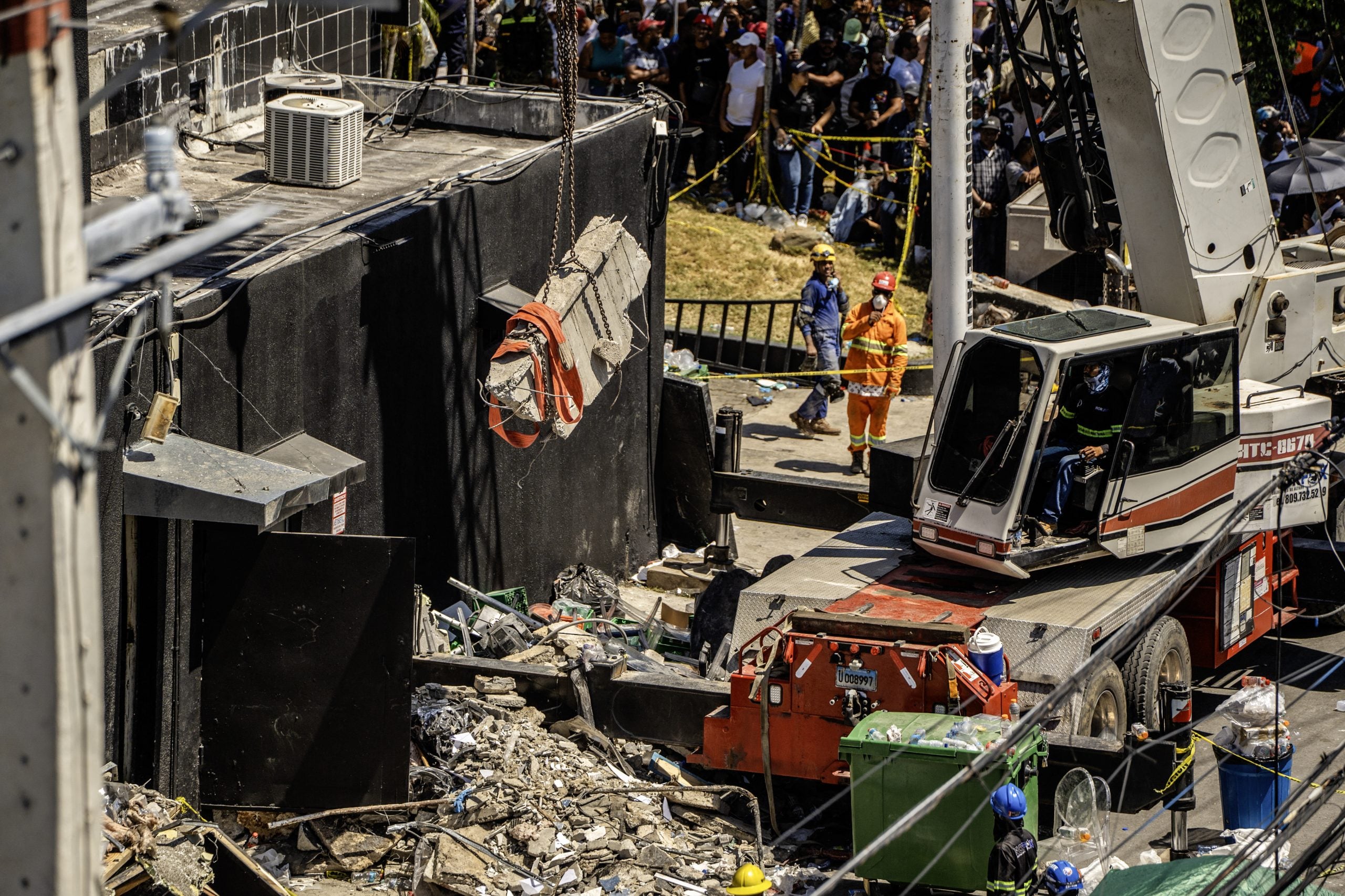 218 Dead In Devastating Roof Collapse At Jet Set Nightclub In Dominican ...