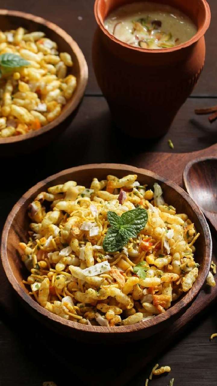 5-Minute Mumbai-Style Murmura Bhel Recipe For Weight Loss