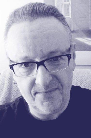 Derbyshire radio host makes a big impact down under