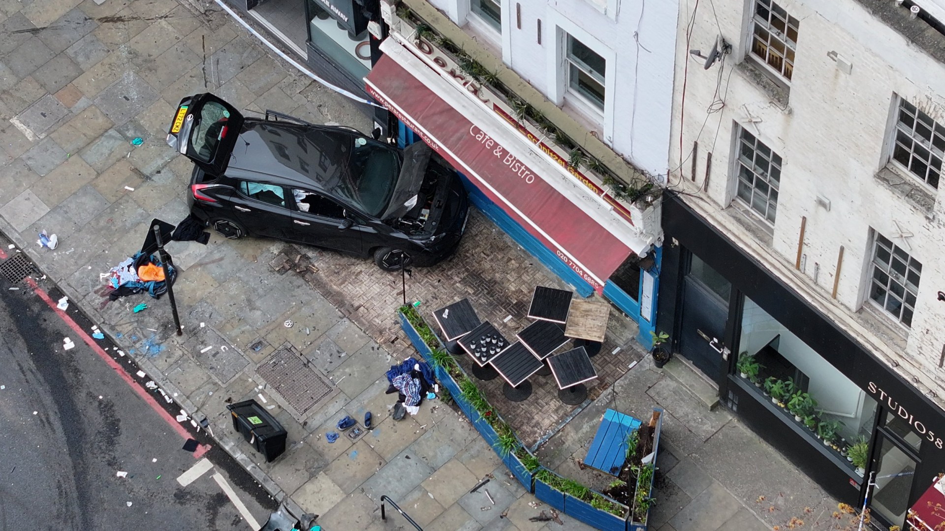 Father and son 'pinned down drug driver' who tried to flee after London ...