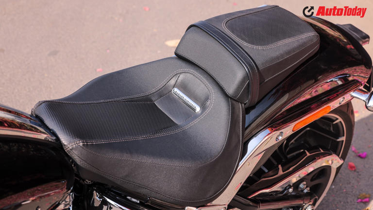 Harley-Davidson Breakout review - American Badass!