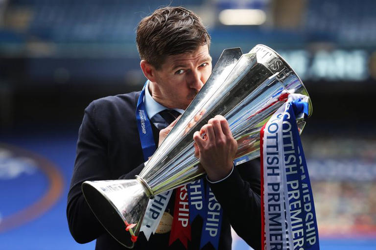 Steven Gerrard warned against comeback by Liverpool legend as budget ...