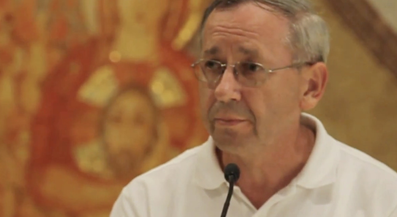 Lourdes contro Fatima, la guerra dei santuari: coprire o tenere le ...