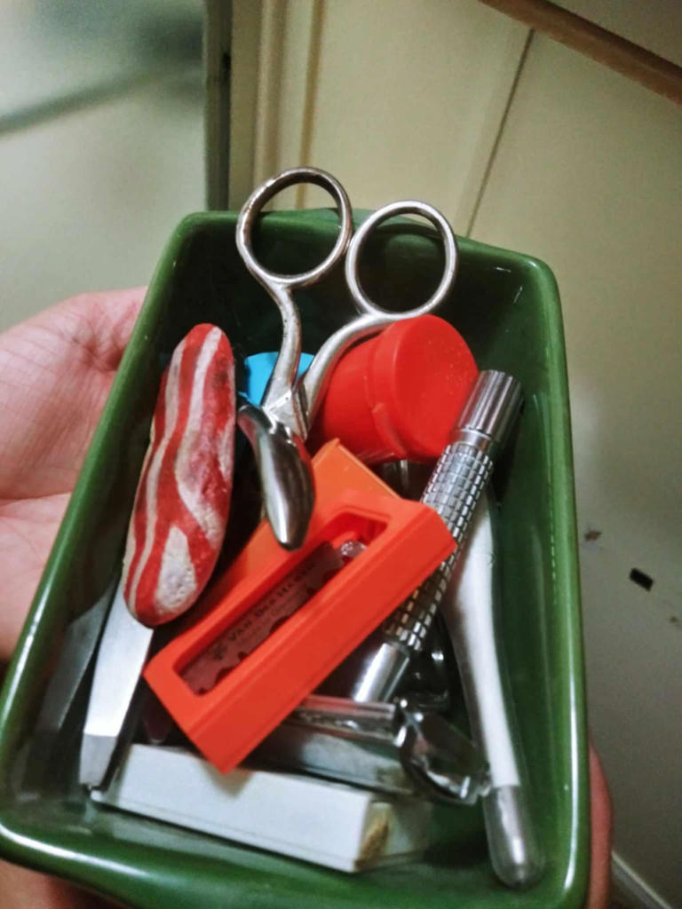 Artist paints rocks to look like breakfast foods, creates adorable ...