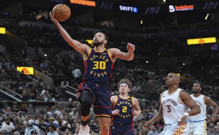 NBA Sensation: Steph Curry Sets Unmatched Record in Warriors Victory