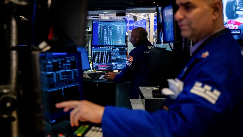 US stocks, dollar tumble as Trump’s trade war rattles Wall Street