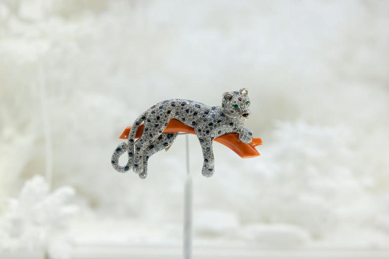 Cartier at the V&A: from Queen Elizabeth's diamonds to Grace Kelly's ...