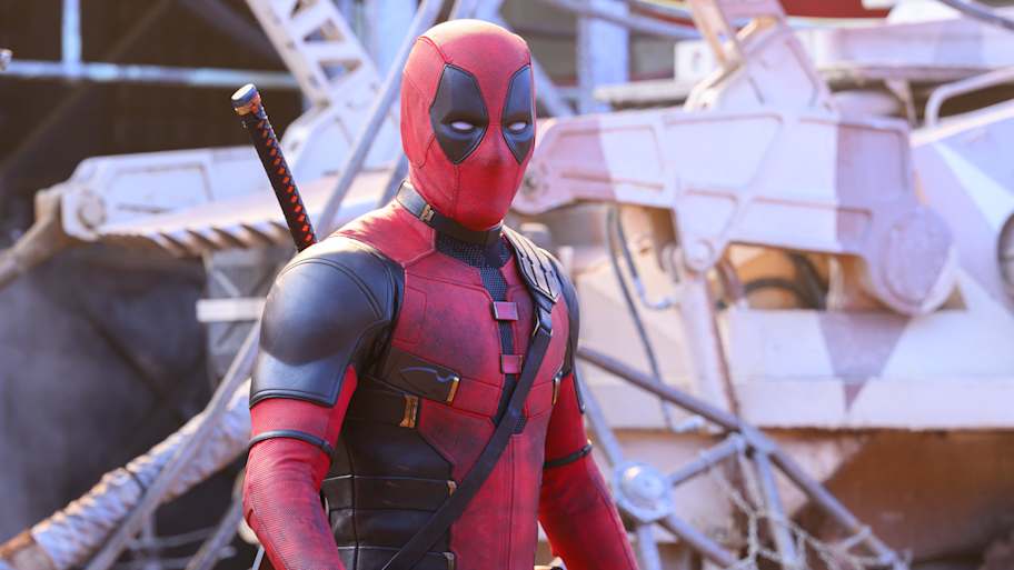 Marvel fans get the Deadpool romance they never knew they needed