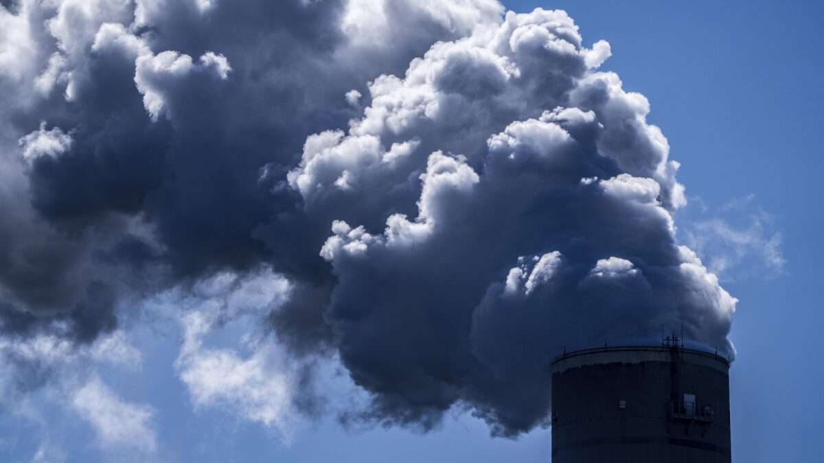 Markets Don't Want More Coal. Trump Is Propping Up the Industry Anyway.