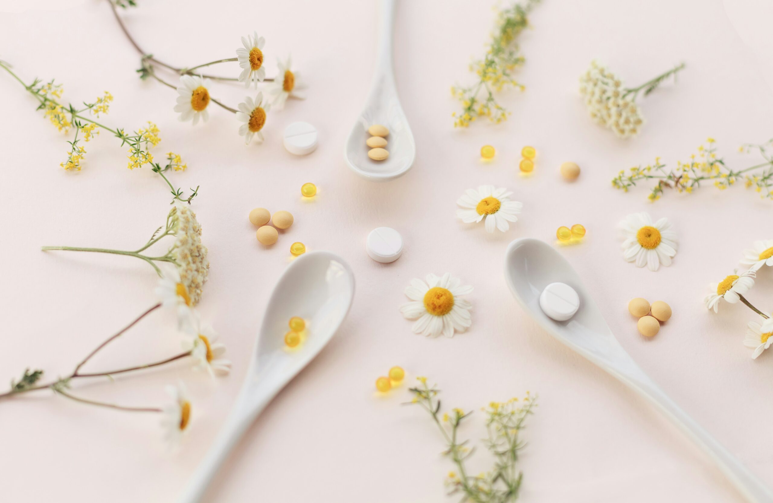 9 Fast-Acting Natural Remedies for Heartburn Plus Long-Term Solutions