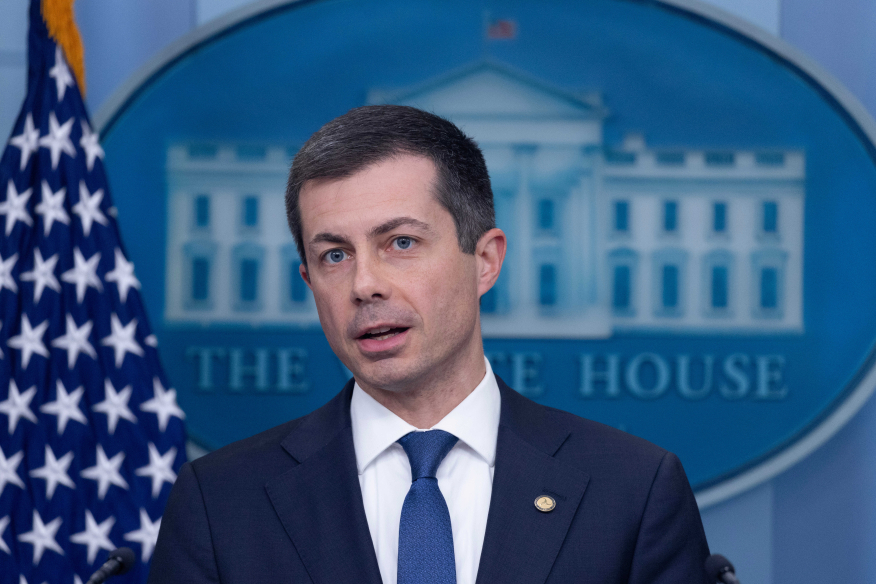 Pete Buttigieg’s scruffy new look has secured him the thirst vote ...