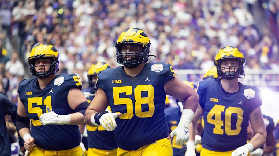 Michigan Football: Offensive line questions are starting to get answered